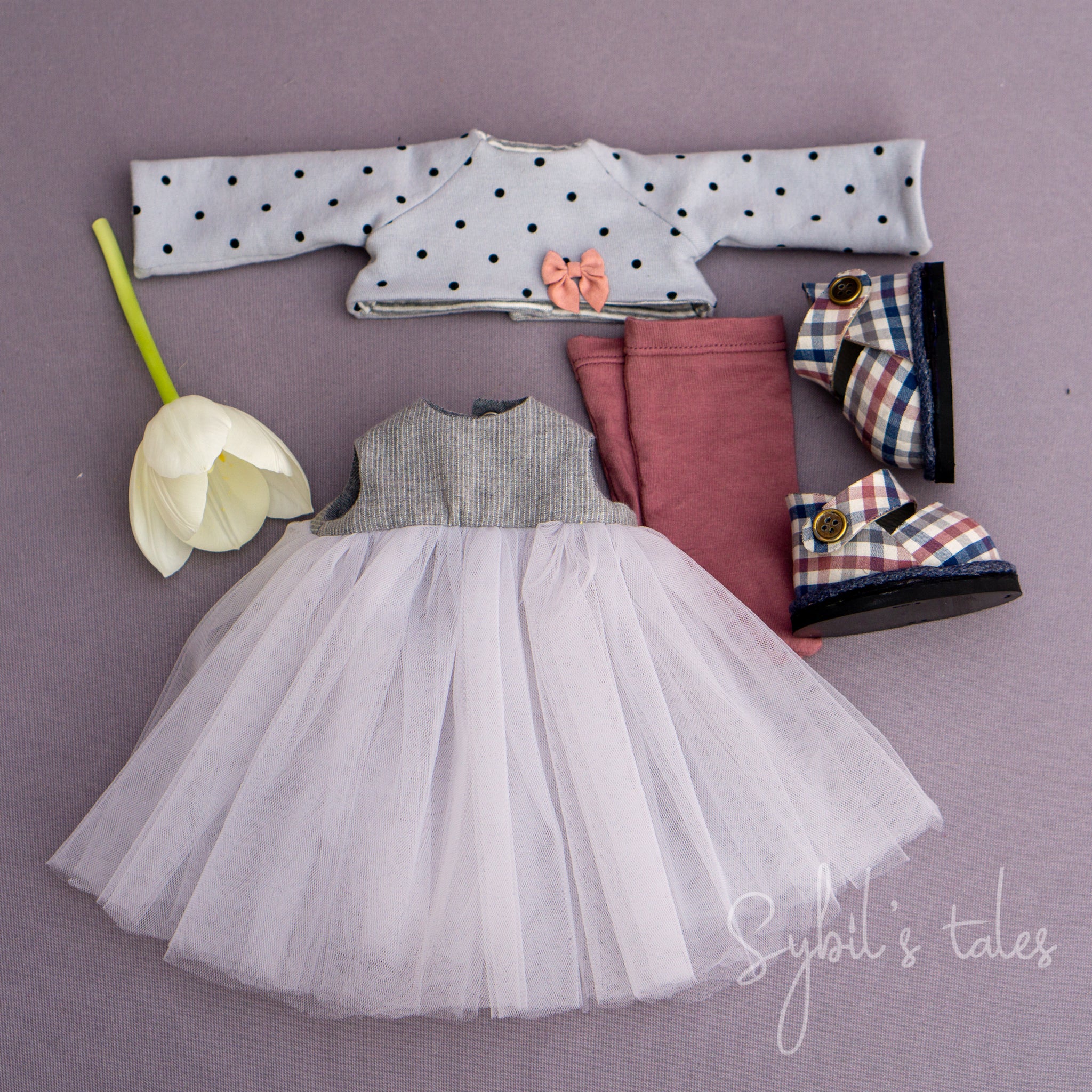 Custom Doll Outfit – Sybil's tales