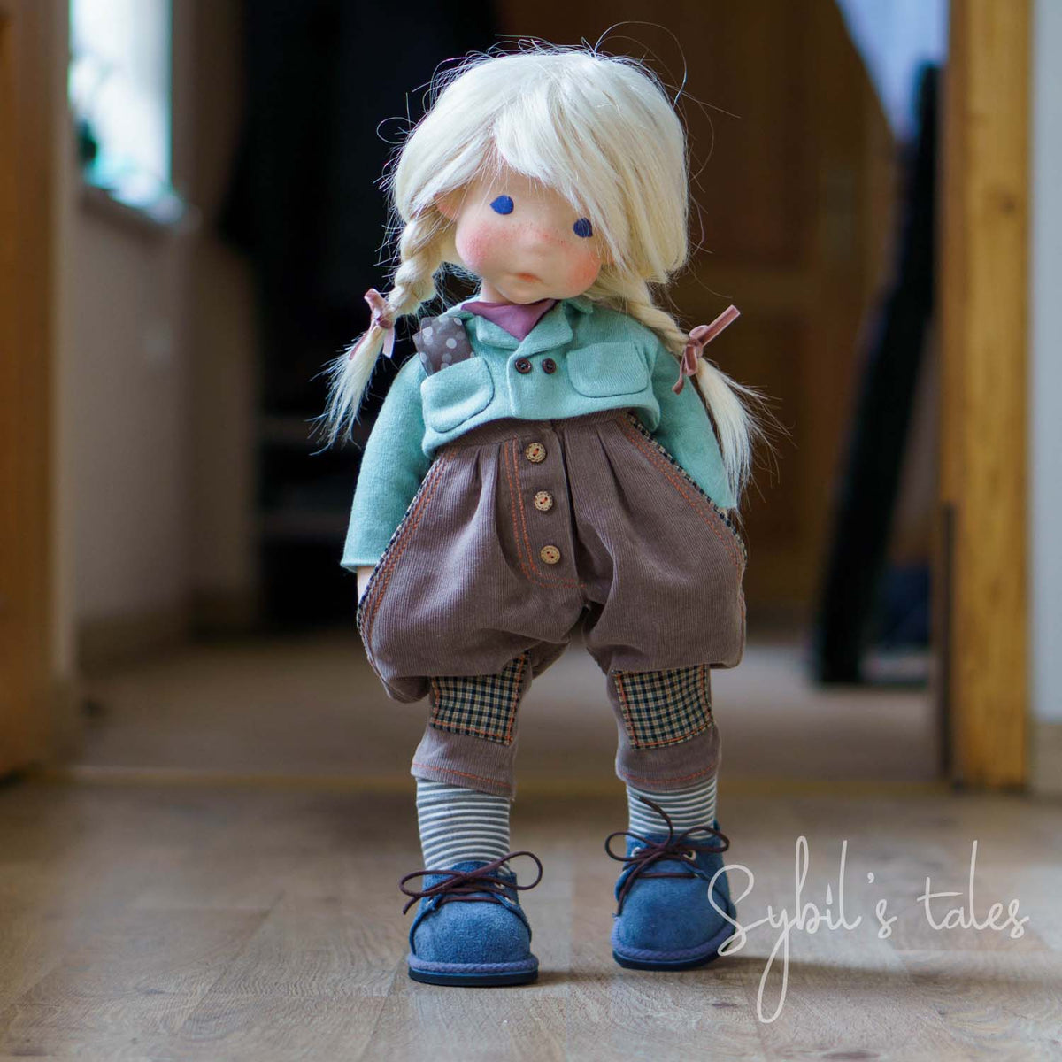 Smilla, natural fiber art doll – Sybil's tales